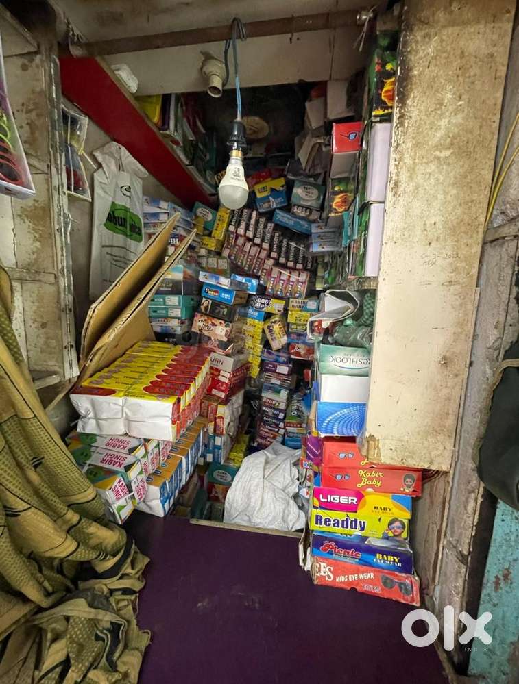 Shop on security for 15 lakh - For Sale: Shops & Offices in Sadar ...