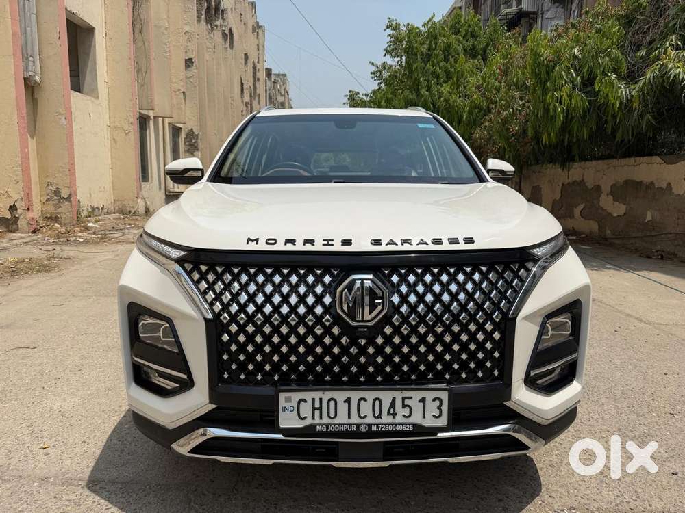 MG Hector Plus Sharp Pro 1.5 Turbo Petrol CVT 7 STR, 2023, Petrol ...