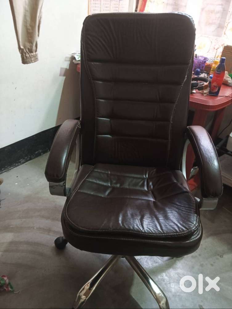 Chair Buy Sell Used Furniture in Guwahati OLX