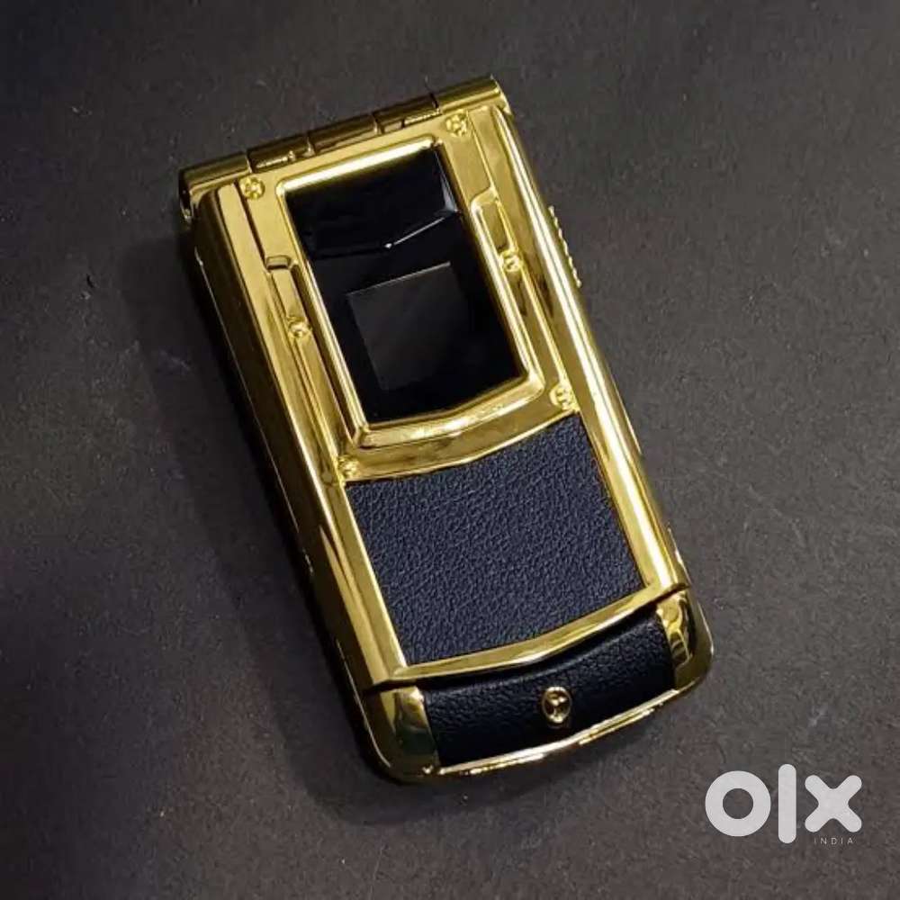 Vertu flip foldable keypad phone betr thn samsung /apple/oneplus ...