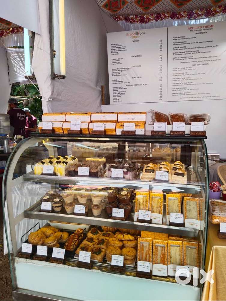 Cake fridge - Fridges - 1799185893