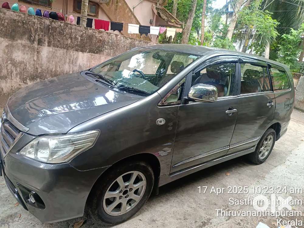 Toyota Innova 2013 Diesel Well Maintained - Cars - 1827297768