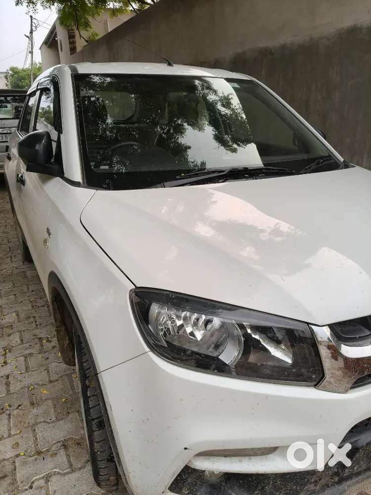 Maruti Suzuki Brezza 2019 Diesel Well Maintained - Cars - 1812305283