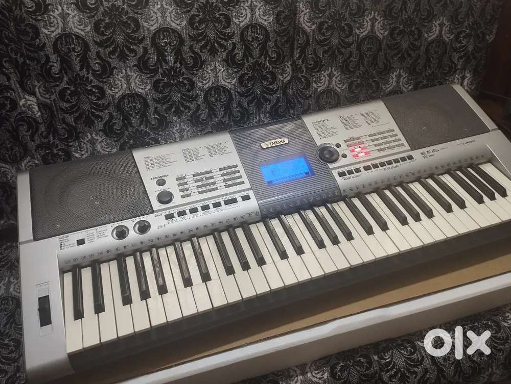 Keyboard from Yamaha music square - Musical Instruments - 1807401655