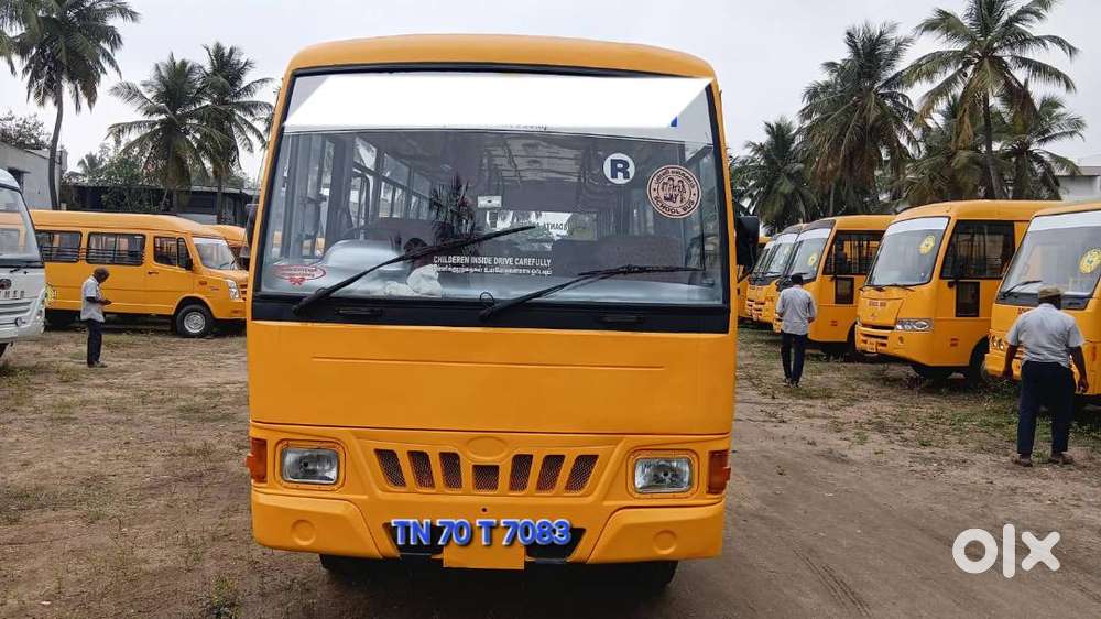 MAHINDRA TOURISTER SCHOOL BUS 2016 - MODEL , 42 - SEATS - Commercial ...