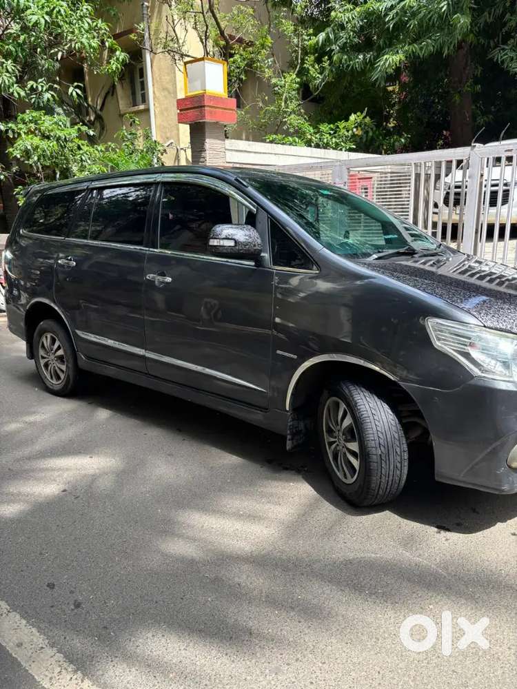 Toyota Innova 2015 Diesel 69000 Km Driven - Cars - 1808655969