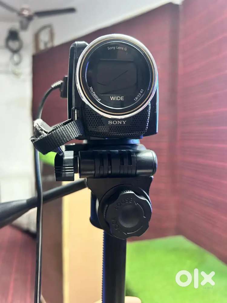 Sony full HD Camera - Cameras & Lenses - 1798171342