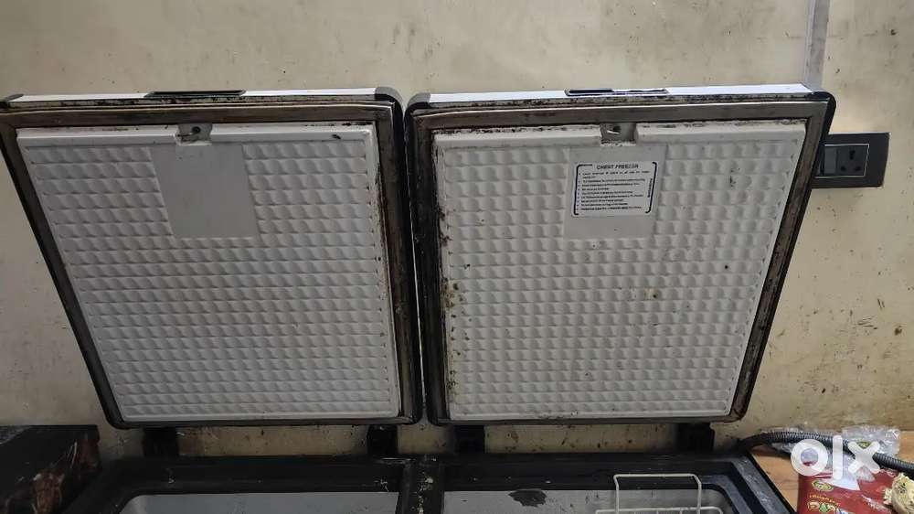 Chap counter. Tandur.bhatti.d frez tabl char.3 chule ki batti. 2 contr ...