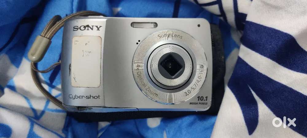 Sony cyber shot - Cameras & Lenses - 1803584418