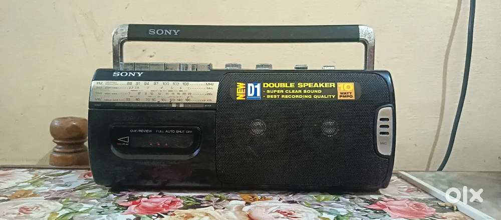 SONY ORIGINAL RADIO CASSETTE - CORDER CFM - D1 - Musical Instruments ...