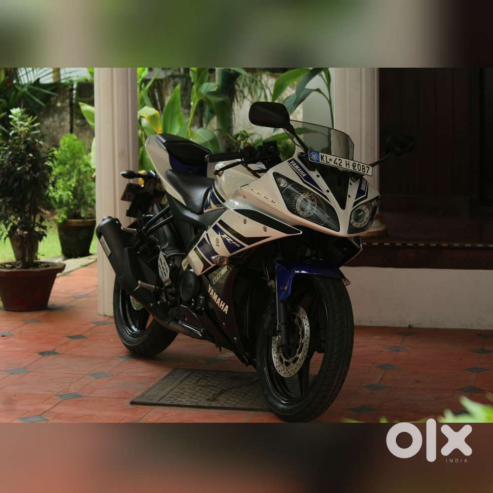 Less driven R15 v2 2013 Special Edition - Motorcycles - 1799473954