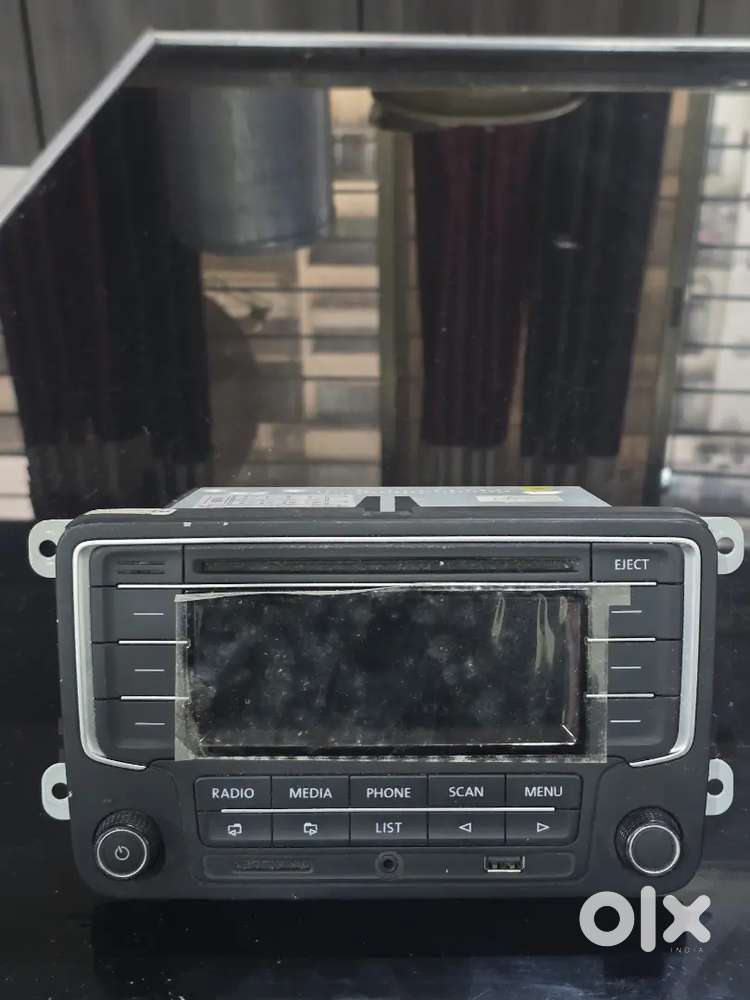VOLKSWAGEN POLO ORIGINAL STEREO SYSTEM - Spare Parts - 1819222138