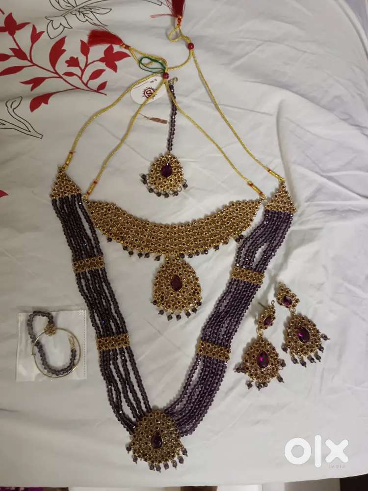 BRIDAL SET, RANI SET, NECKLACE SET AND EARING N BINDI - Women - 1809584640