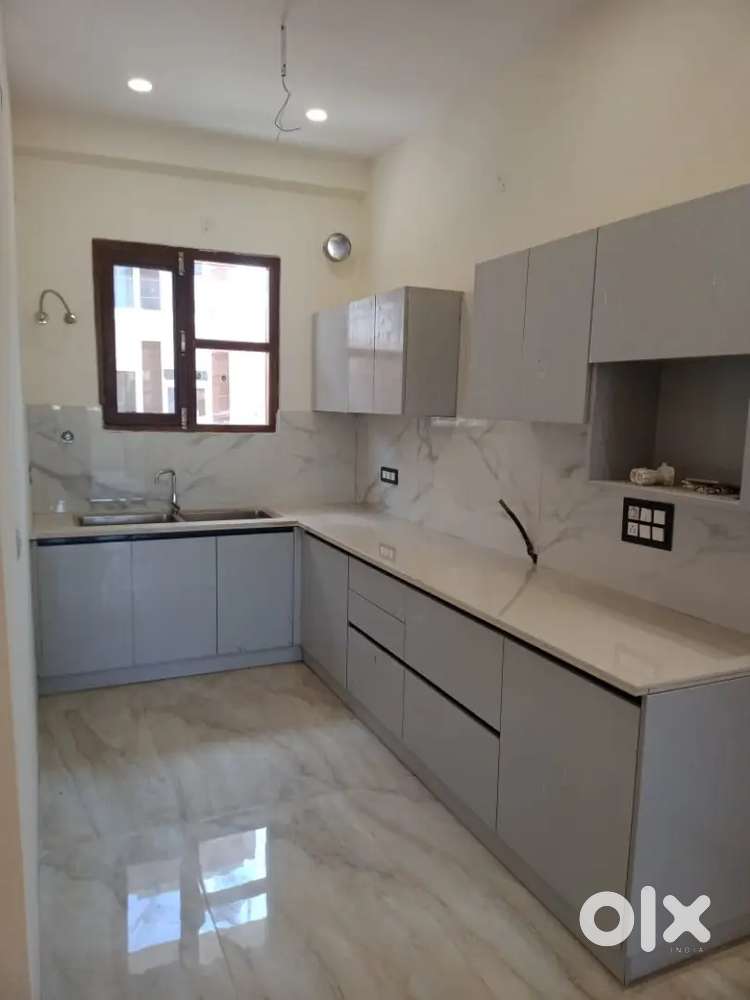 2 BHK SEMI FURNISHED - For Sale: Houses & Apartments - 1824511391