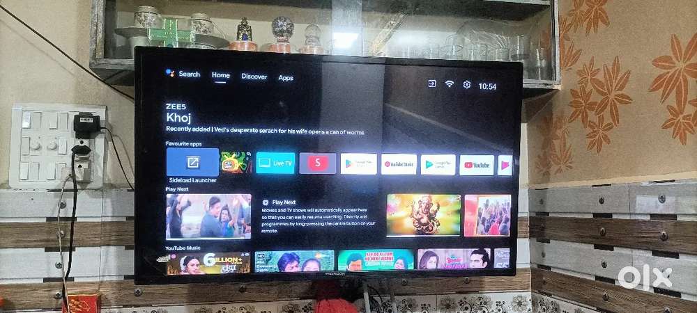 Thomson smart led tv 4k 40 Inch excellent condition only cof problem ...