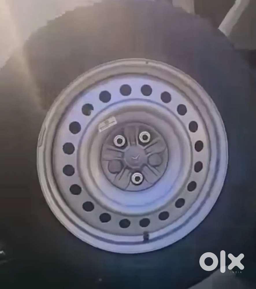 THAR ROX 18 INCH RIM WHEELS 5 no. - Spare Parts - 1827352690