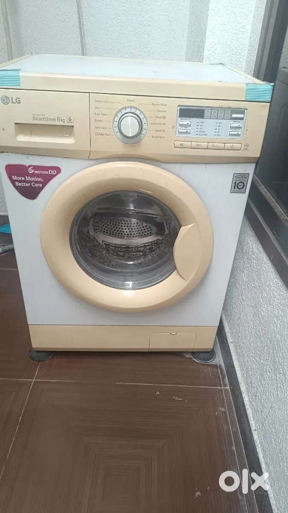 LG washing machine 6 kg front load 8 years old - Washing Machines ...