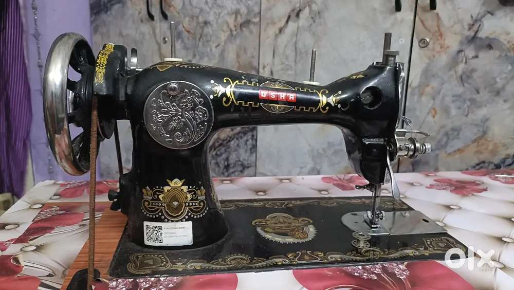 Sewing machine (usha) - Other Household Items - 1807961550