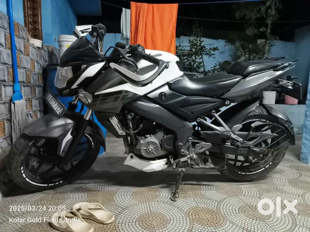 Bajaj NS200 - Motorcycles - 1802042949
