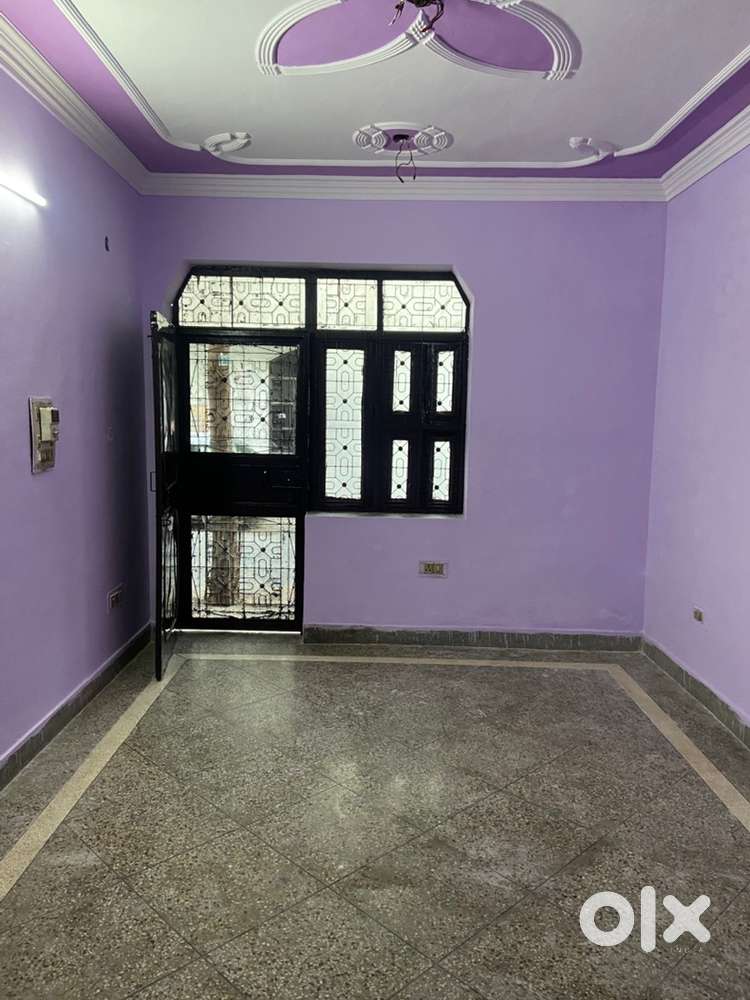 Ground Floor - For Rent: Houses & Apartments - 1809592274