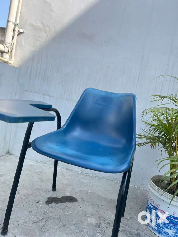 Student Chairs Buy Sell Used Furniture in India OLX