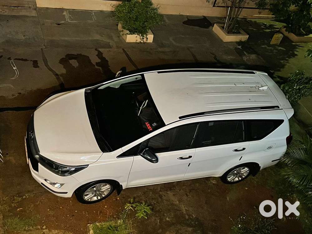 Toyota Innova Crysta 2019 Diesel Well Maintained - Cars - 1799639607