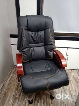 Recliner Chair Buy Sell Used Furniture in Navi Mumbai OLX
