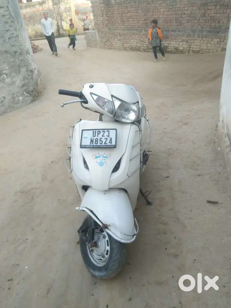 Buy Sell Second Hand Scooty Below 20000 in India Used Scooters in India OLX