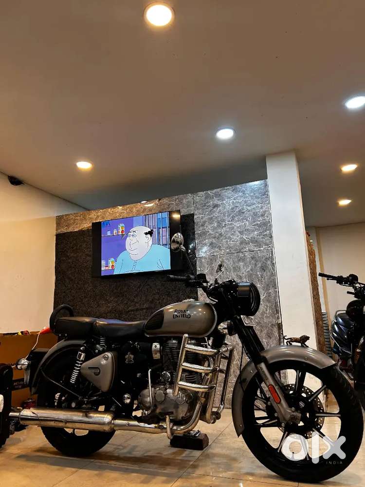 VERY MINT CONDITION RE CLASSIC 350 GUNMETAL GREY BS6 DYAL ABS ...