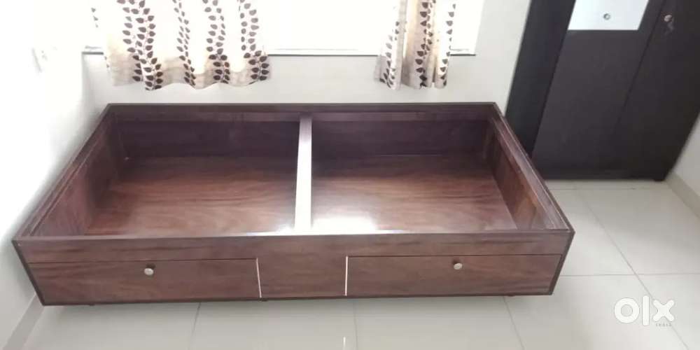 Divan Bed Buy Sell Used Furniture in Pune OLX
