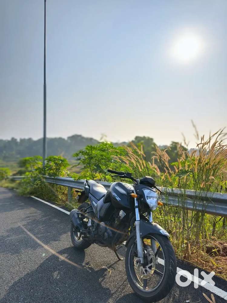 Yamaha fz v1 - Motorcycles - 1798908499