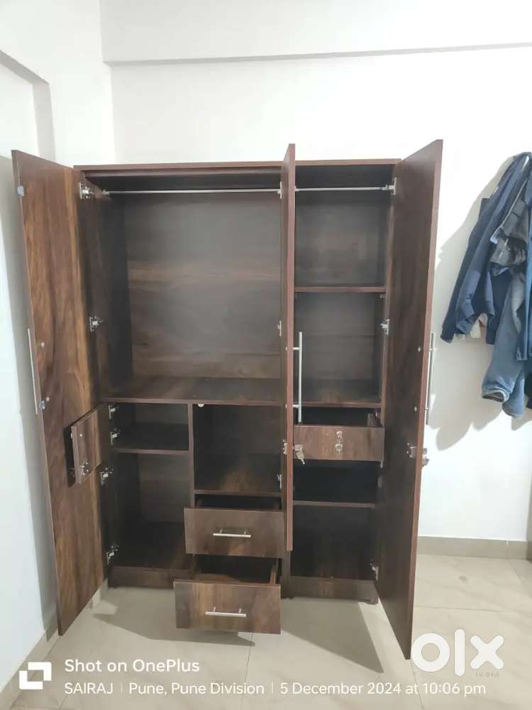 Olx wardrobe near me store
