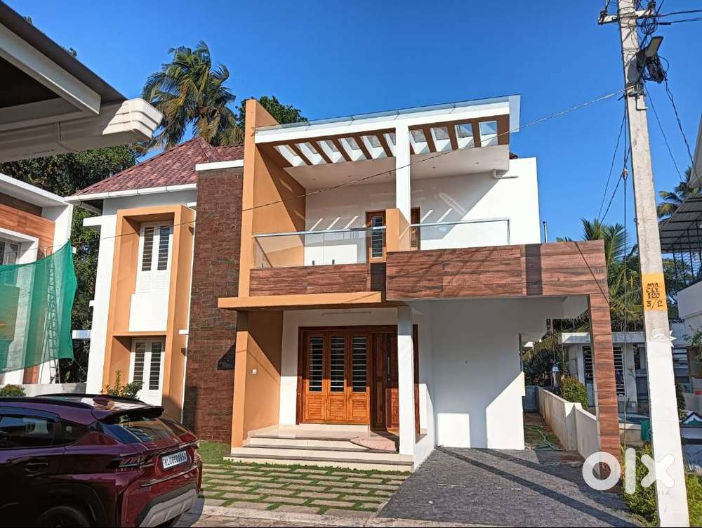 4 BHK Gated Community Villa for sale Nearby Amalanagar - Thrissur - For ...