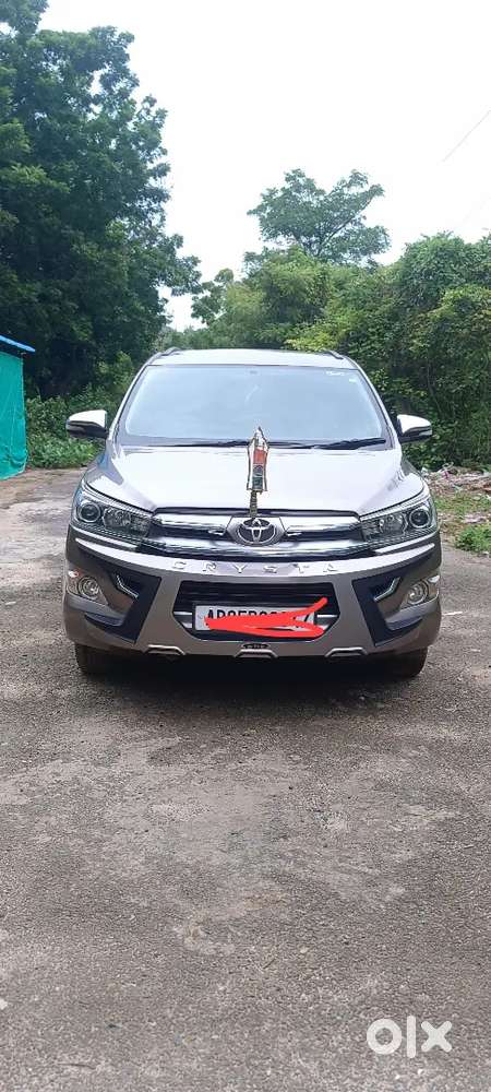 Toyota Innova Crysta 2017 - Cars - 1818814561