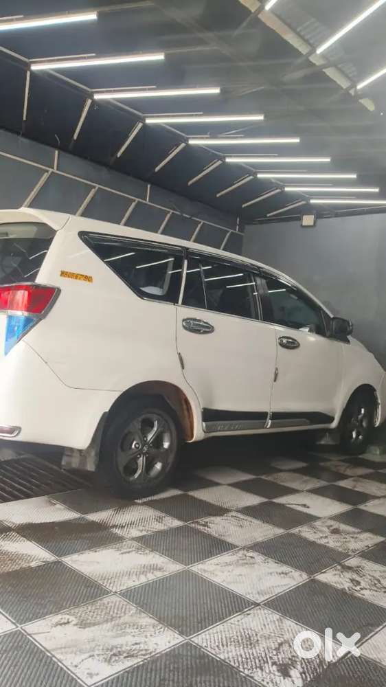 Toyota Innova Crysta 2019 - Cars in Ballygunge Circular Area, Kolkata ...