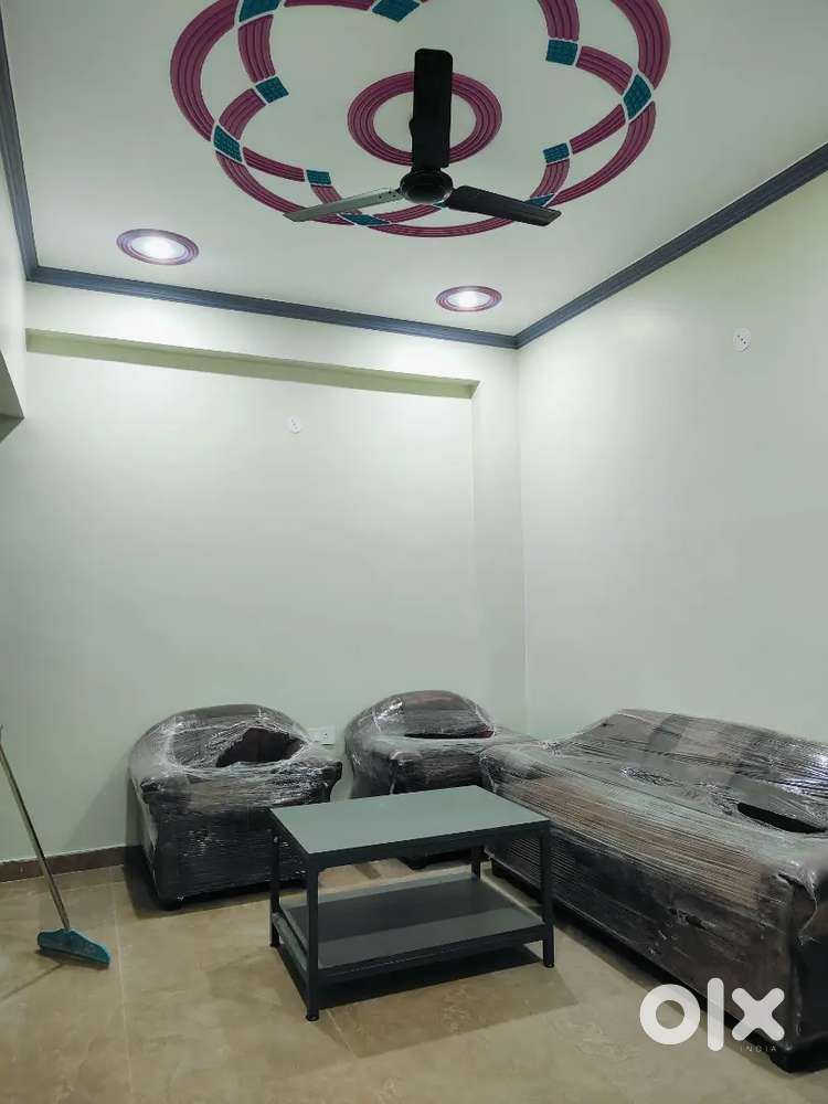 Available in palam vihar Gurgaon - For Rent: Houses & Apartments ...