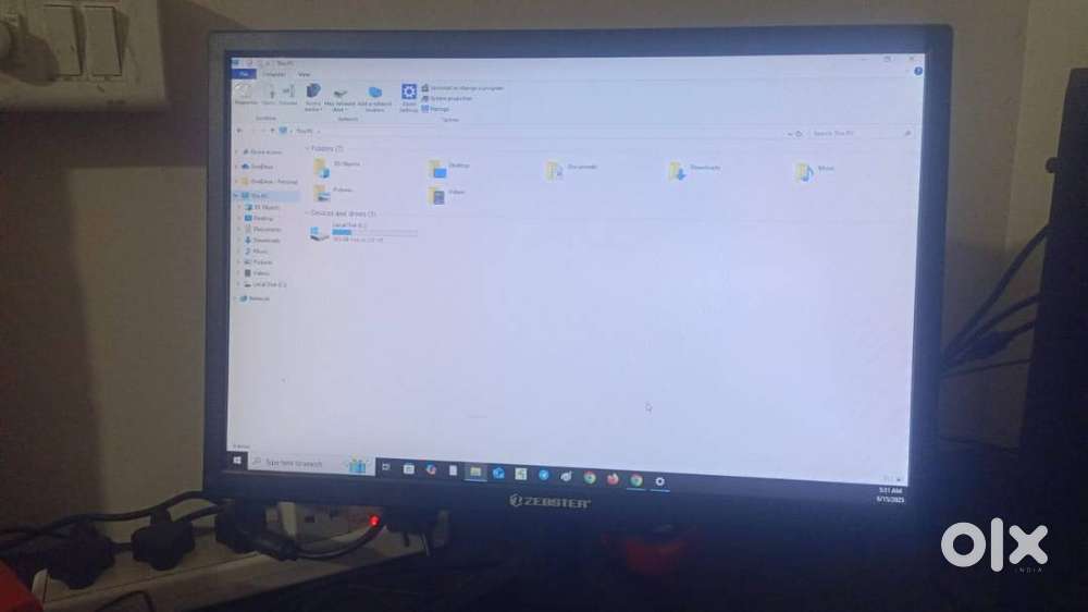 DESKTOP WITH 2 19 INCH SCREEN - Computers & Laptops - 1810242142