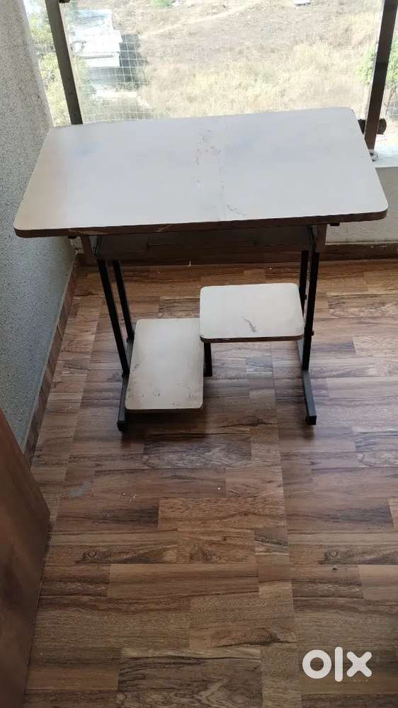 Computer Wooden Table in India, Free classifieds in India | OLX
