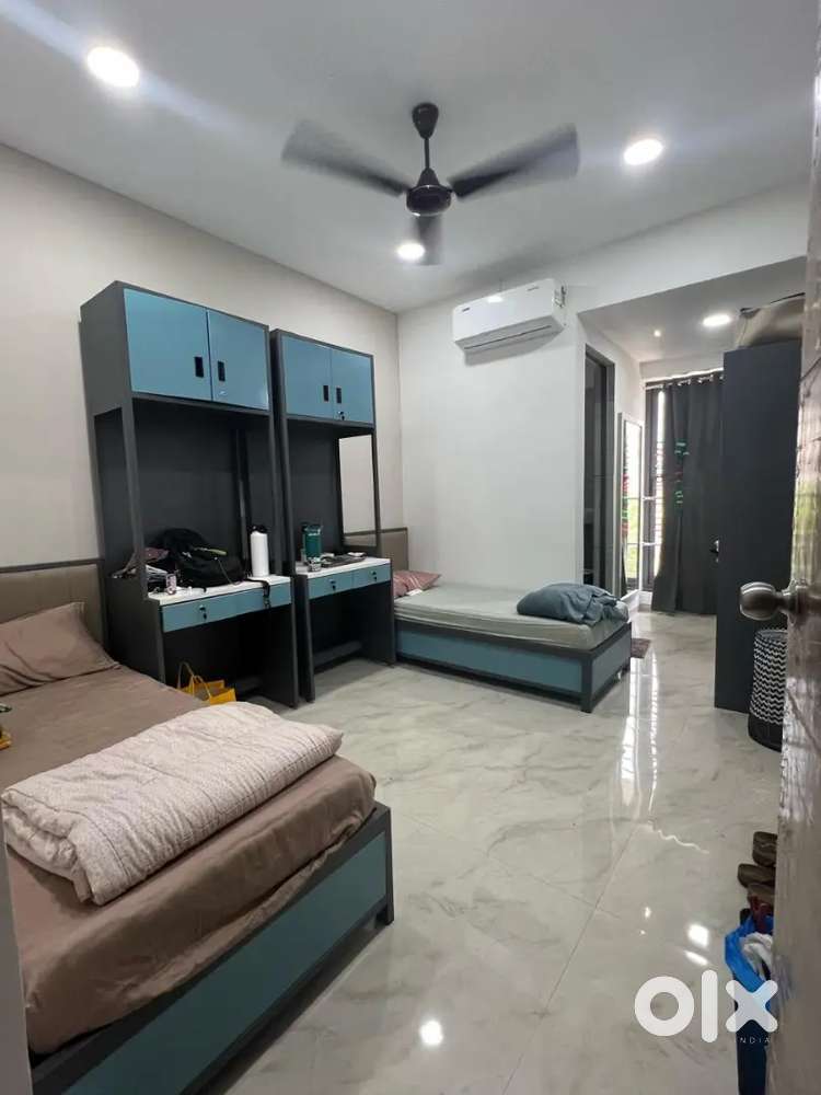 Luxurious Girls PG available at CG road, Navrangpura - PG & Guest ...