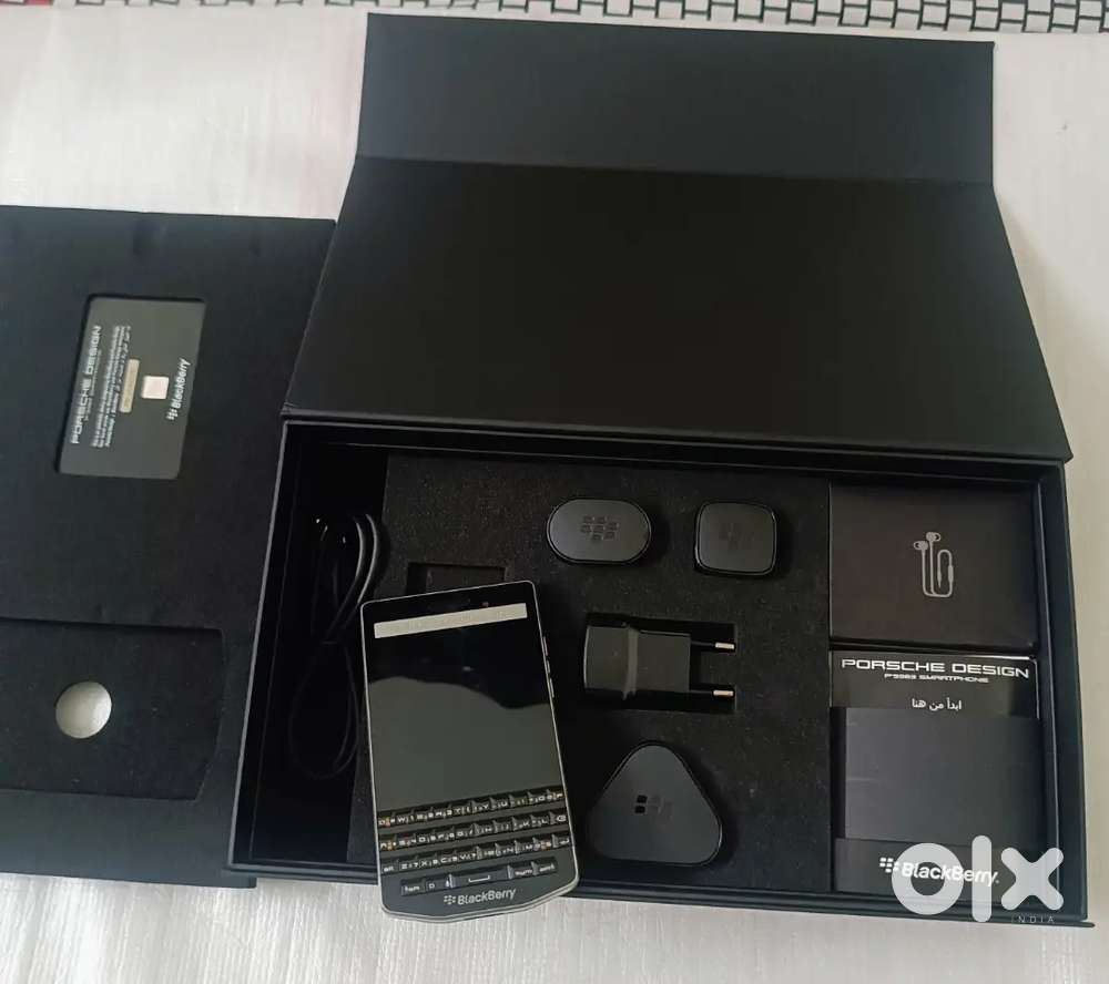 Blackberry Porsche Design (Full Kit Box) - Mobile Phones - 1813218060