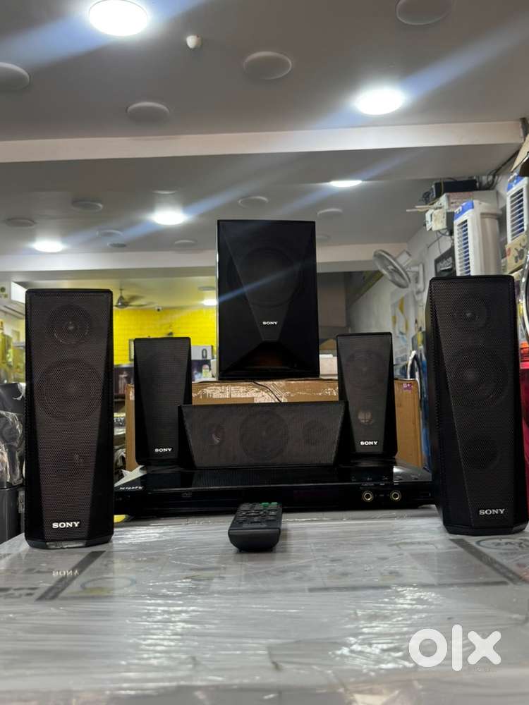 Sony 1000Watts DAV-DZ350 5.1ch Dolby Digital DVD Home Theatre System ...