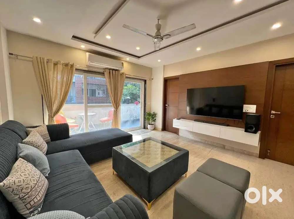 Regency park sector 43 - For Rent: Houses & Apartments in DLF City ...