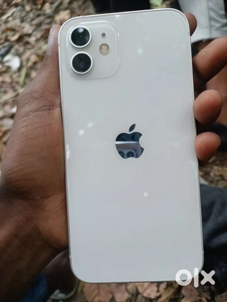 iPhone 12 battery health .79 percent .ONE YEAR OLD - Mobile Phones ...