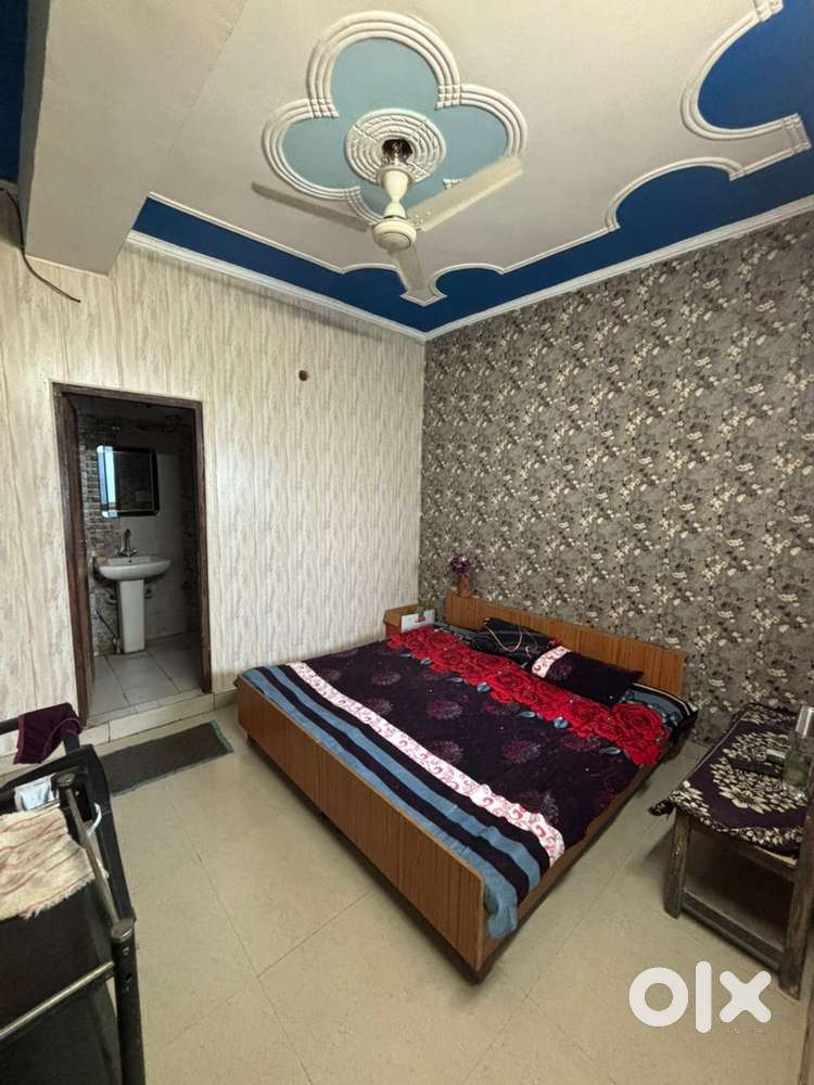 Fully Furnished and Independent 1 room set with attach washroom - For ...