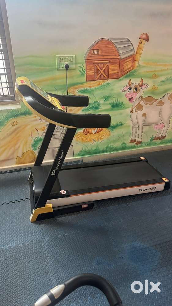 PowerMax 5HP Treadmill with Auto Incline & Hydraulic Softdrop - Gym ...