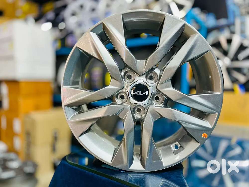 17#inch Kia Seltos HTX+ Grey OEM alloys Set of 4 - Spare Parts - 1726284083