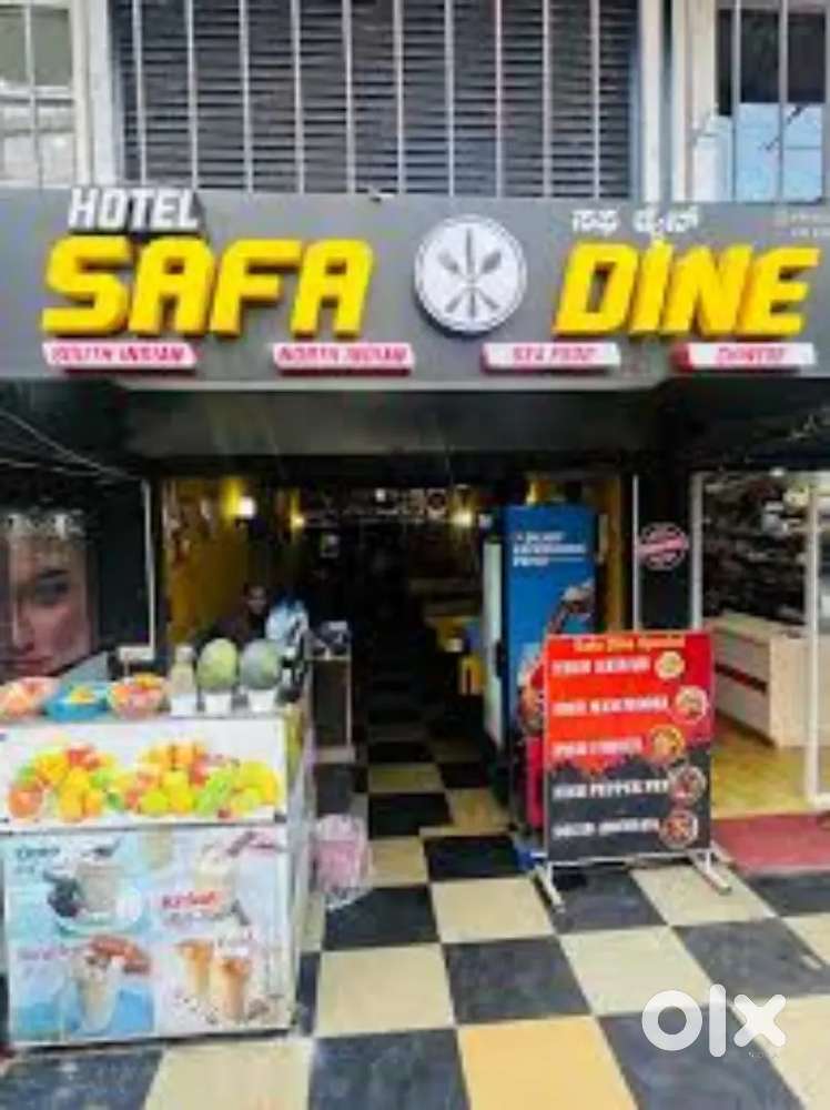 Kitchen helper and waiter for restaurant - Cook - 1808014342