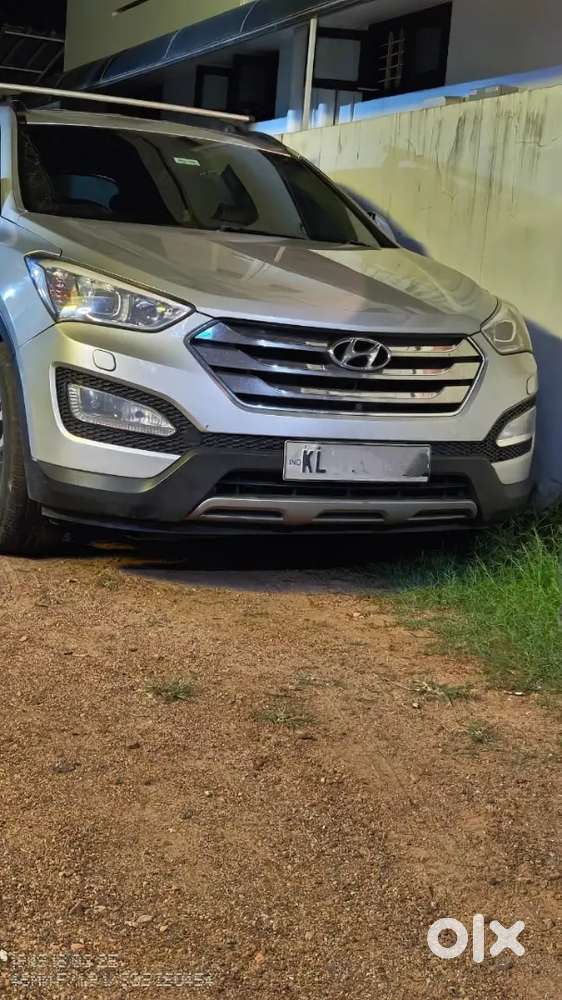 Hyundai Santa Fe 2014 Diesel 90000 Km Driven - Cars - 1804148765