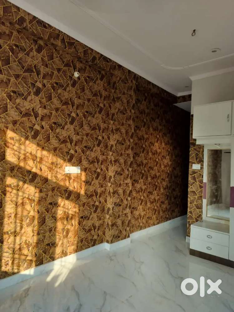1 rk studio available near 7 number - For Rent: Houses & Apartments ...
