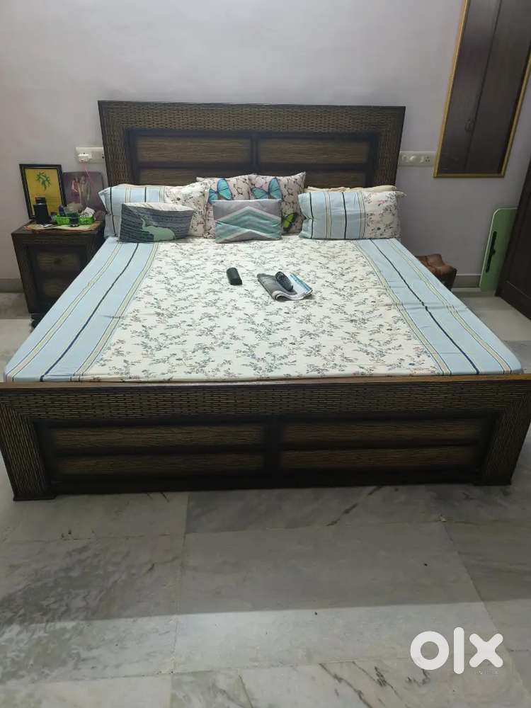 Olx double bed near me store